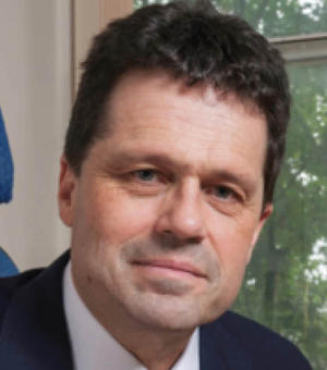 Professor Matthew Rosseinksy | UK Catalysis Hub